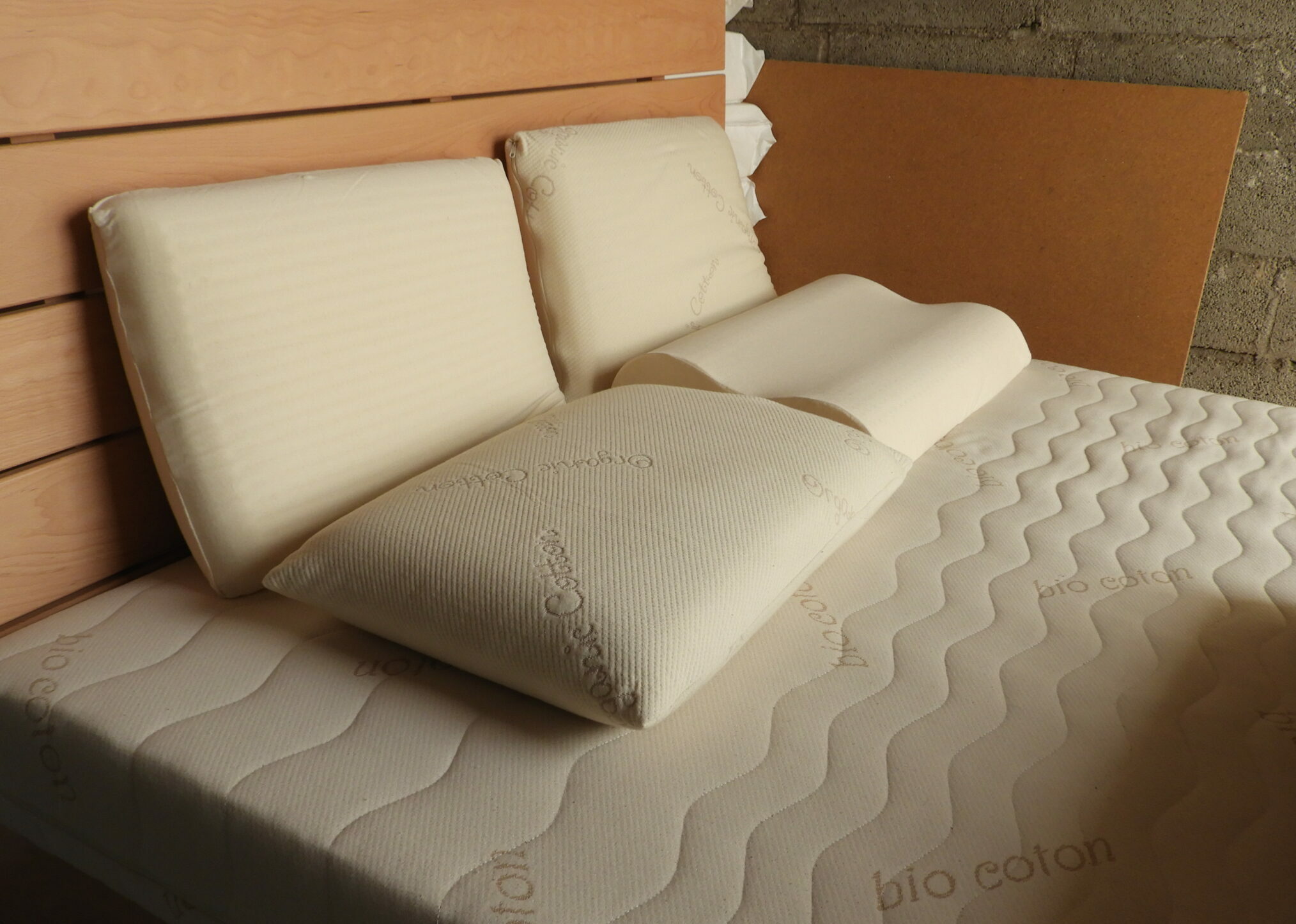 Oreiller ferme ou moelleux comment bien le choisir ? - L'oreiller de ...